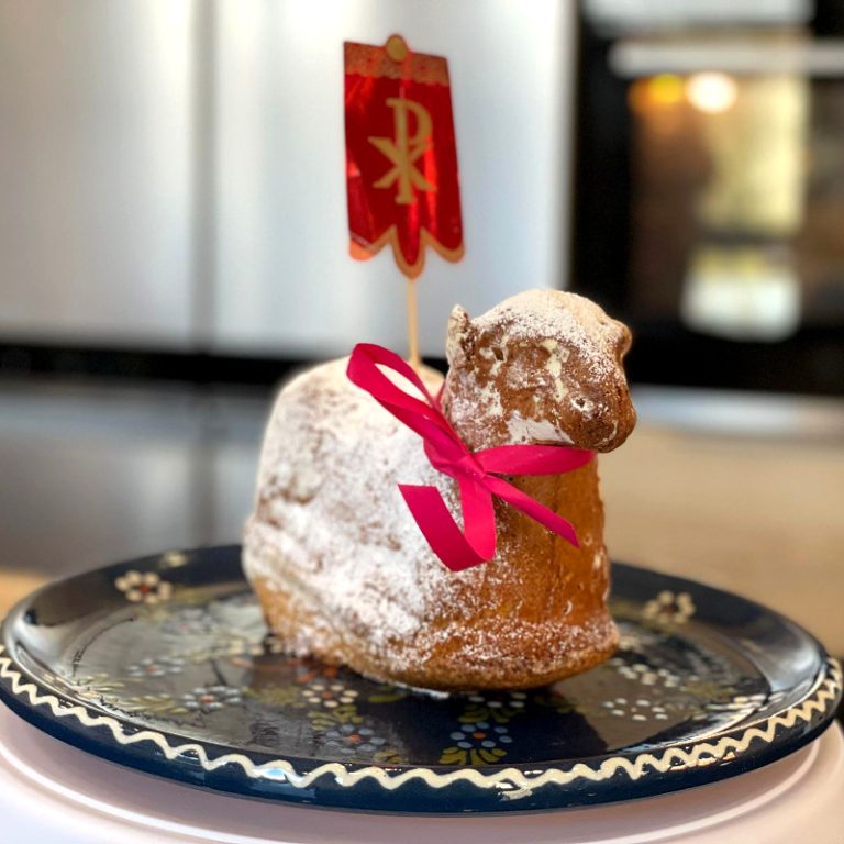 3 drapeaux pour Agneau de Pâques ⋆ Poterie.Alsace